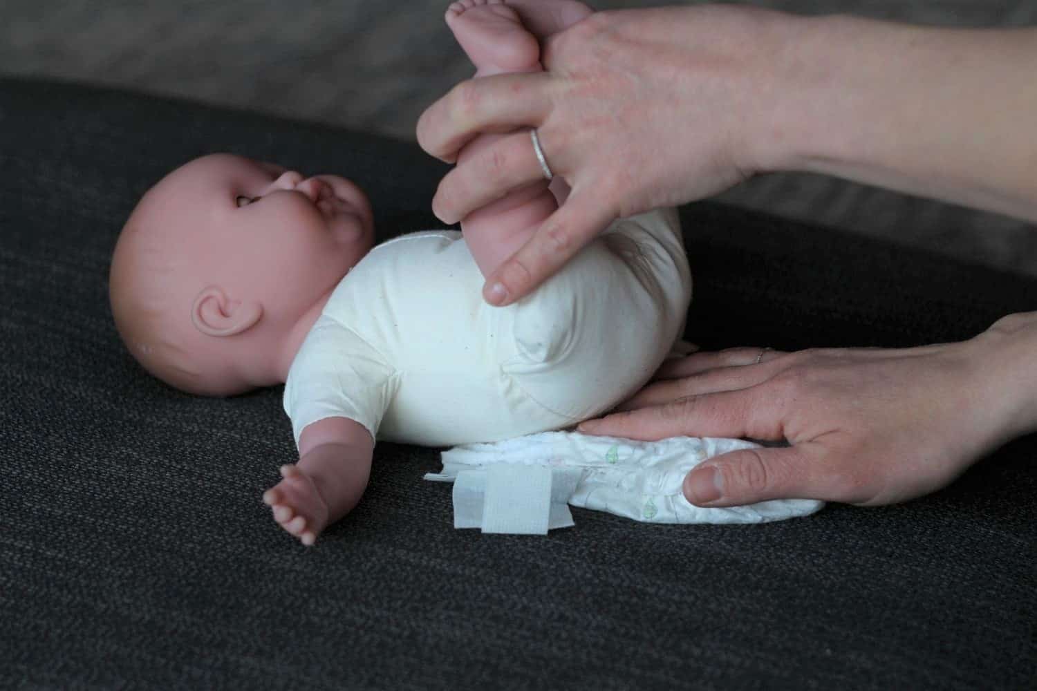 How to Change a Disposable Diaper (With Step-by-step Instructions ...