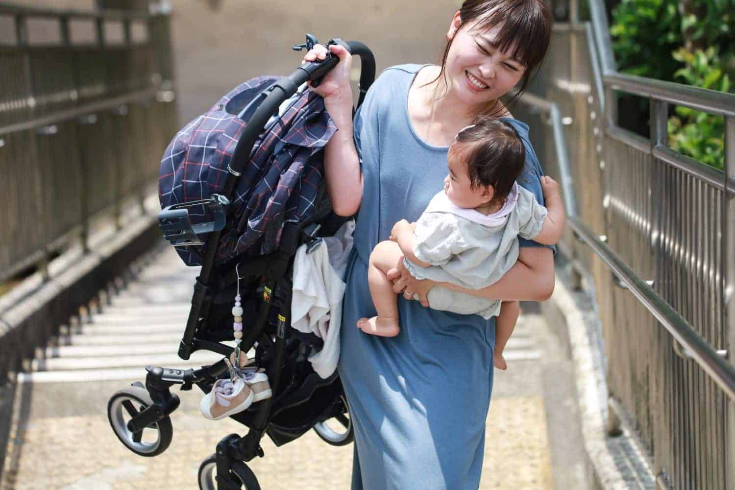 Baby Stroller Pros and Cons - Are Strollers Good for Babies?